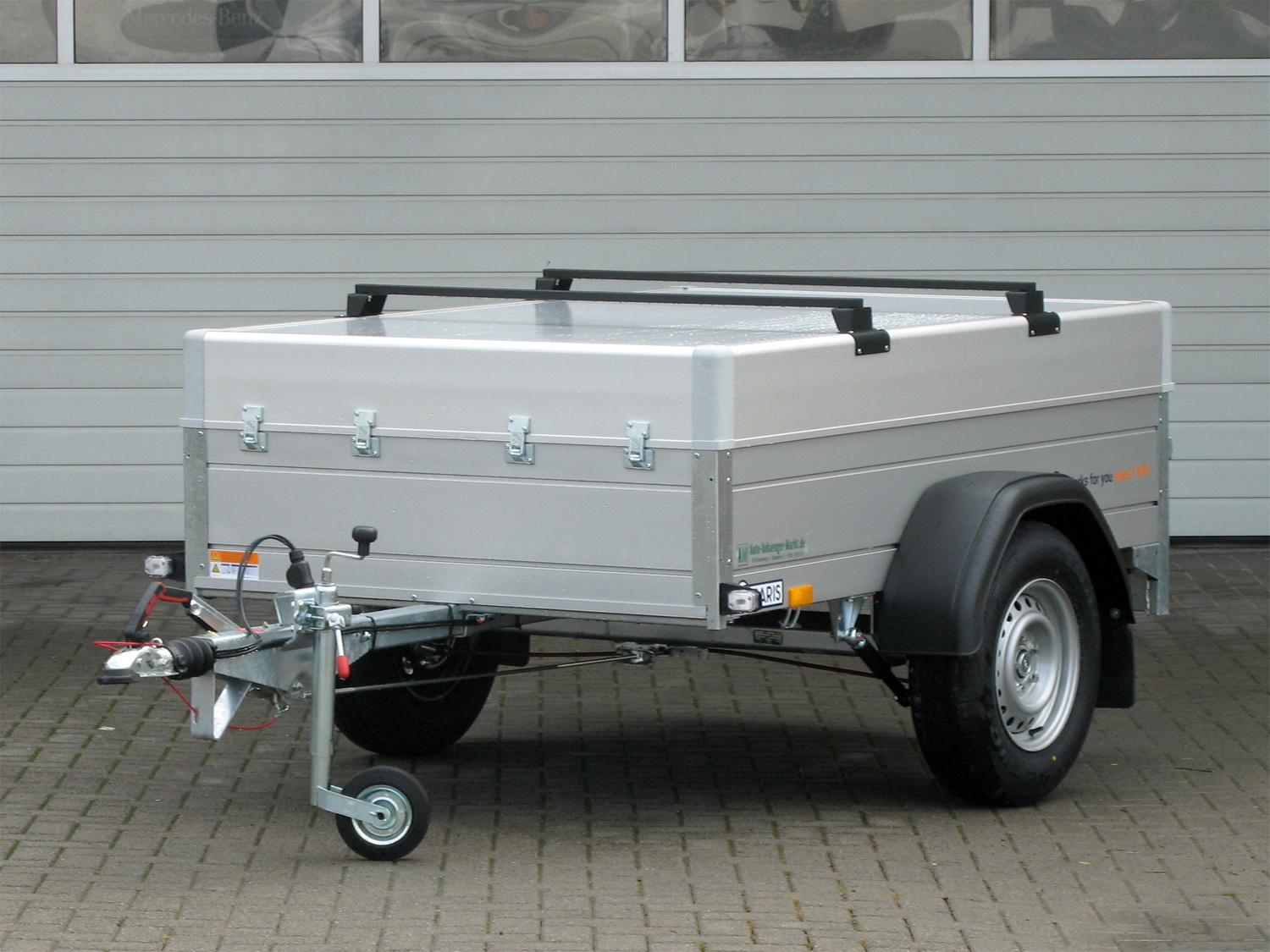 Wunderbar Saris Anhnger 750 Kg Bildernull